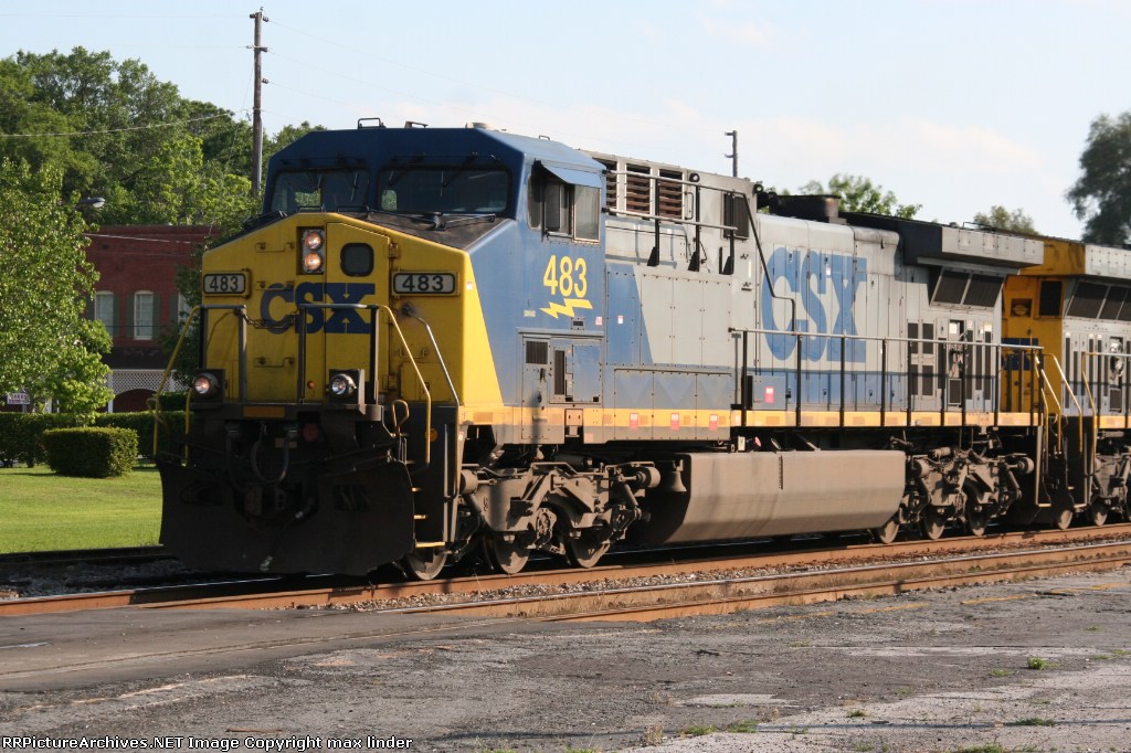 CSX 483